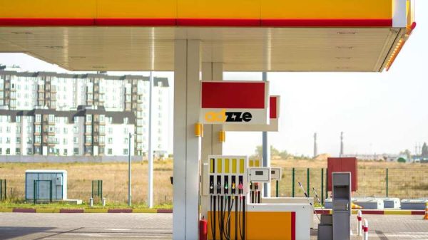 Gas Station Ad: Cost-Effective Local Advertising